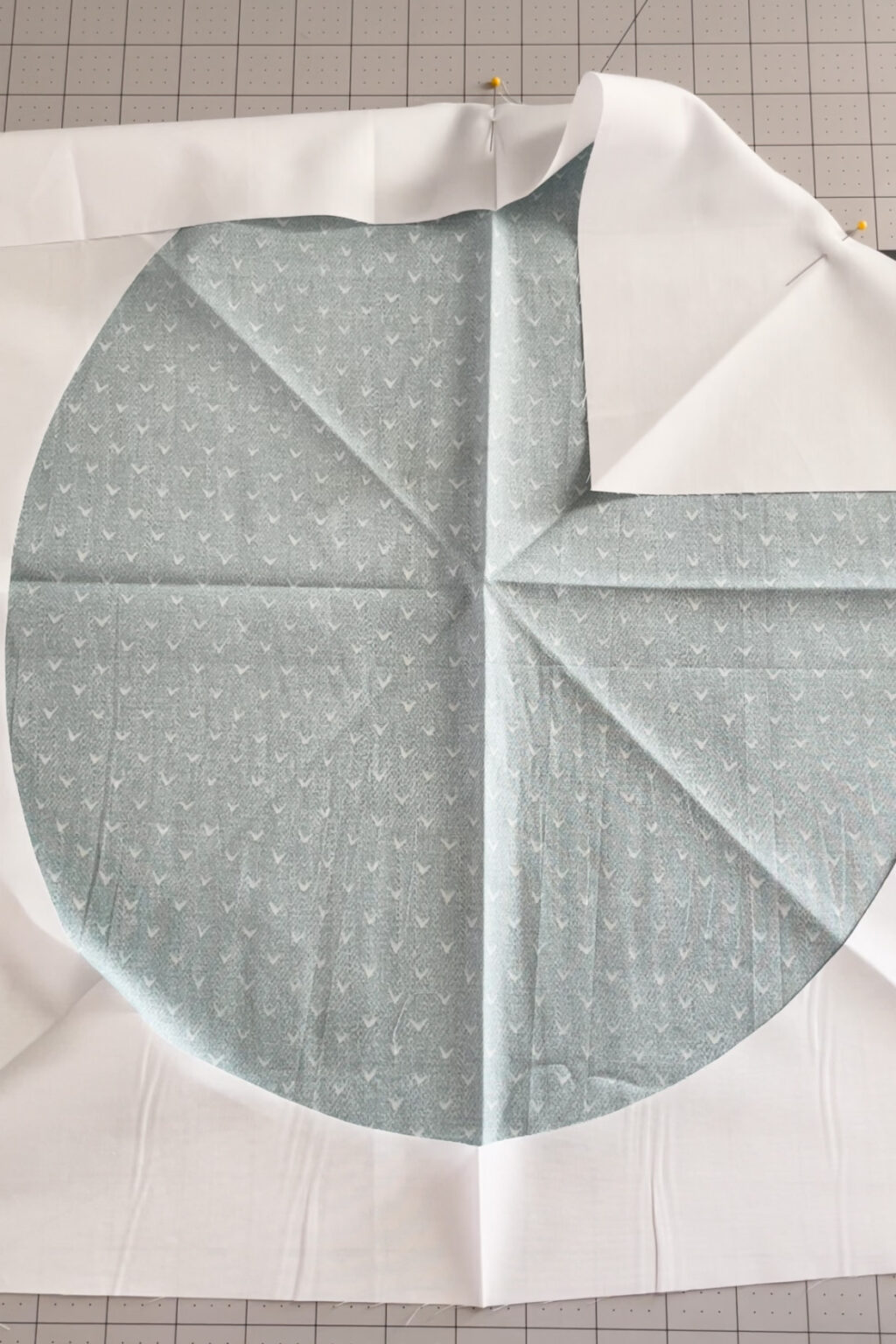 Inset Circles - Modish Quilter a Guide to making inset circles